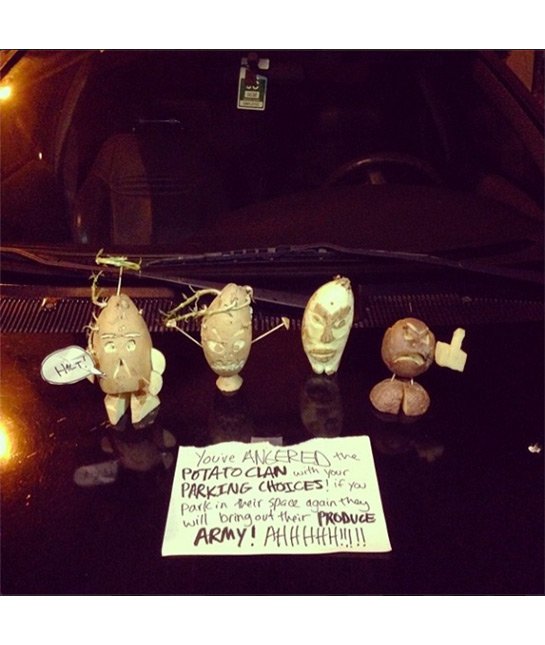 30 funny windshield notes left intentionally for the bad drivers