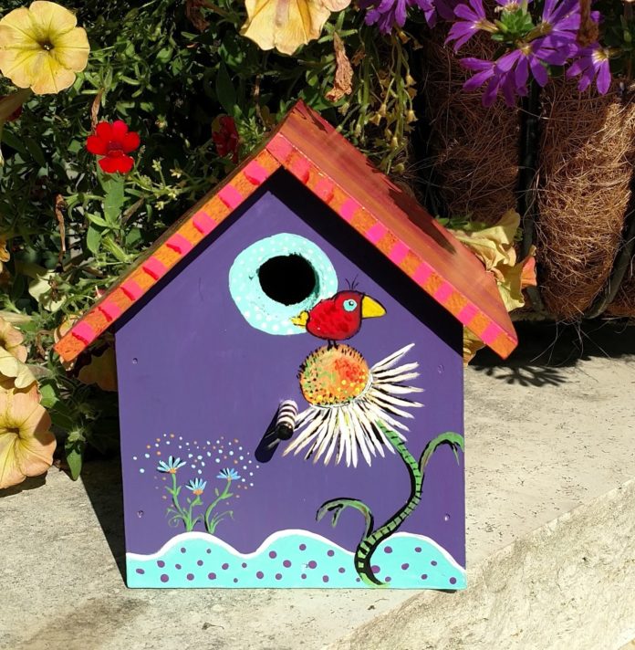 35+ extreme and funky birdhouses for the birds to keep up with the style