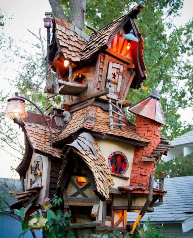 35+ extreme and funky birdhouses for the birds to keep up with the style