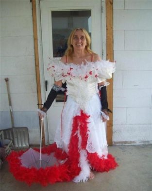 Wedding dress fails that will scare the groom away from the wedding altar